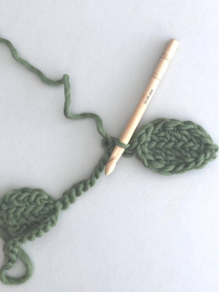 Leaf Garland Crochet Kit - Maggie & Me